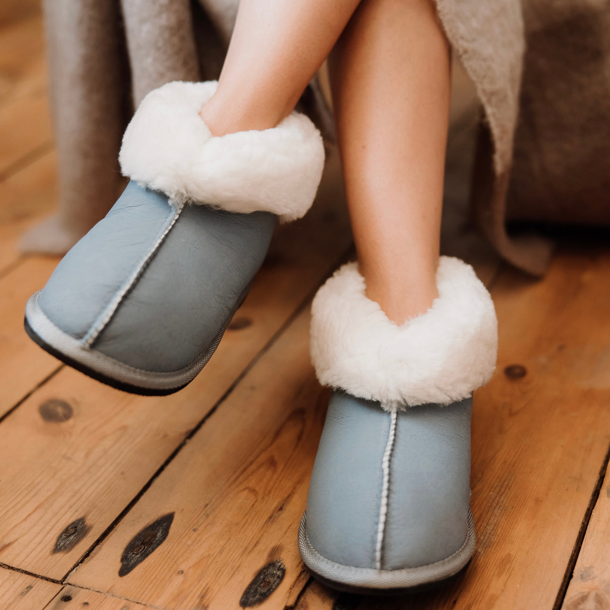 100% Sheepskin Wool Pantoffels – Karoo Farm Box